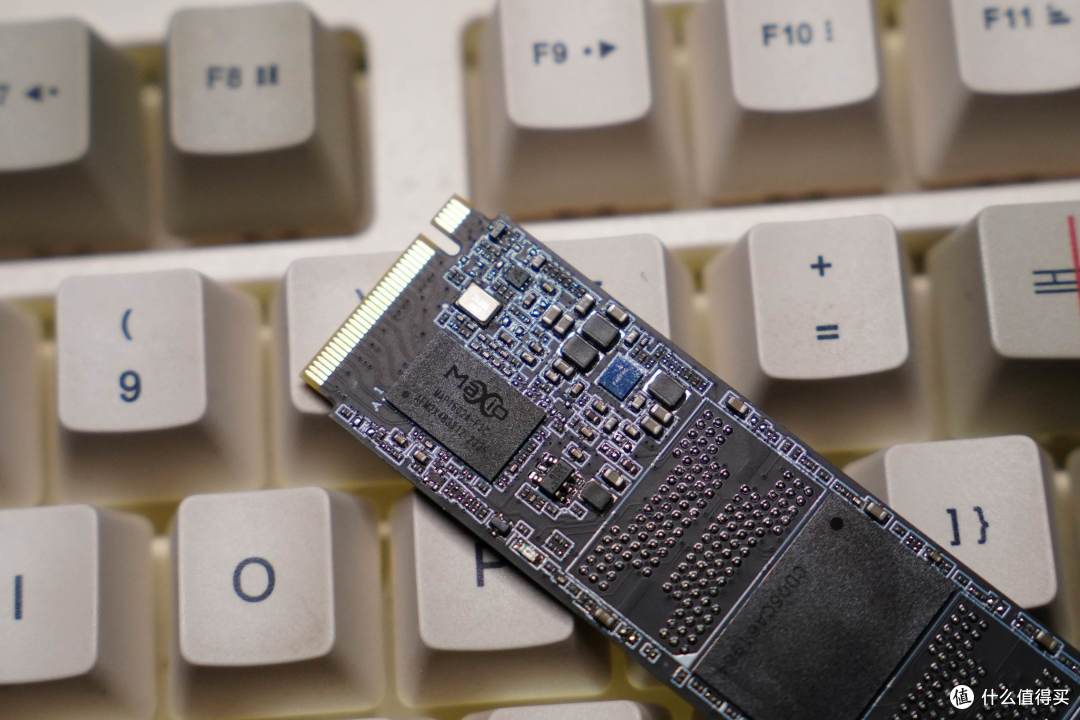 颗粒好才是真的好，速度快，稳定性强，幻隐 HV3000 Pro SSD固态硬盘开箱评测_固态硬盘_什么值得买