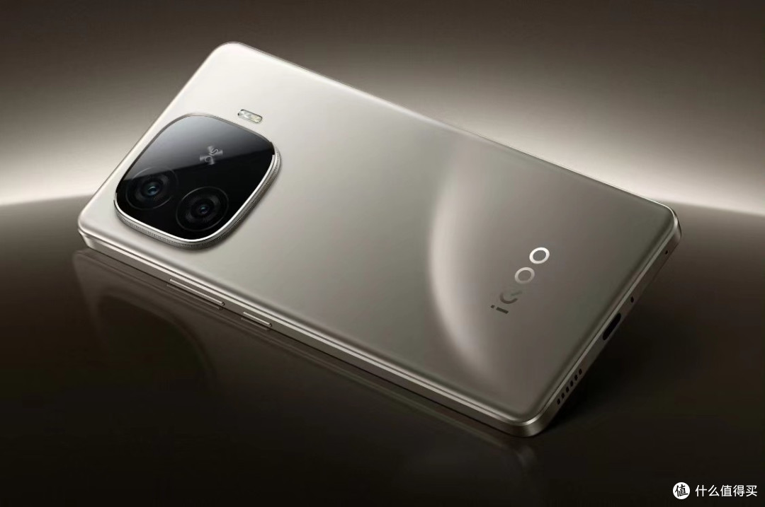 iQOO Z9Turbo+正式发布，6400mAh、天玑9300+芯片，售价仅2199元_安卓手机_什么值得买