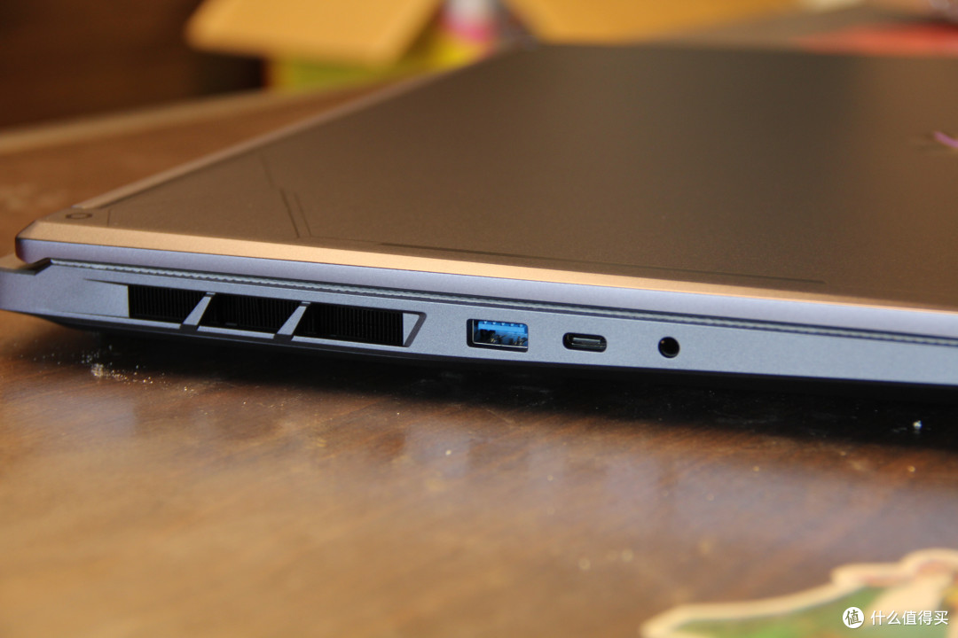 机械革命 极光X 12800HX 4070简单开箱及测试_游戏本_什么值得买