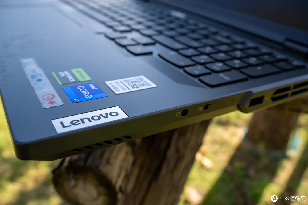 名字长 实力强！拯救者Y9000P黑神话定制款实测 I9-14900HX+4070 玩家的“天命本”_游戏本_什么值得买