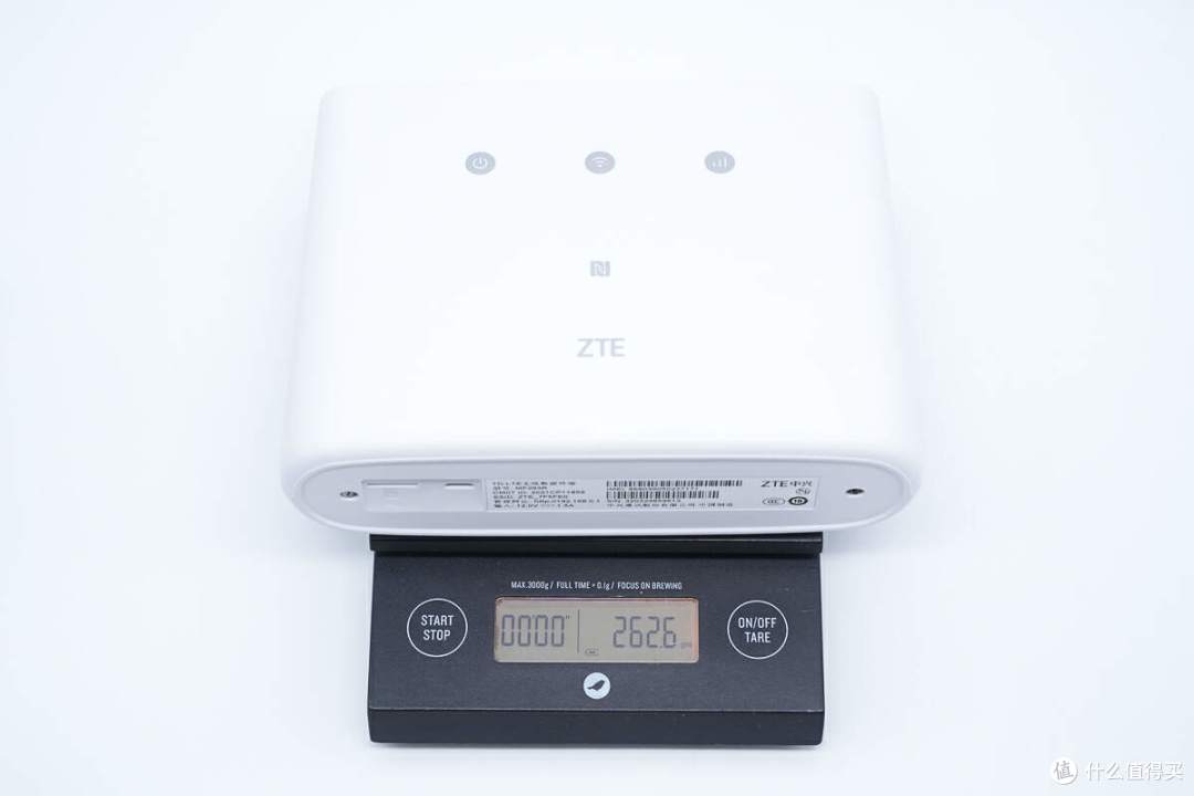 拆解报告：中兴4G CPE 2 Pro 路由器_路由器_什么值得买