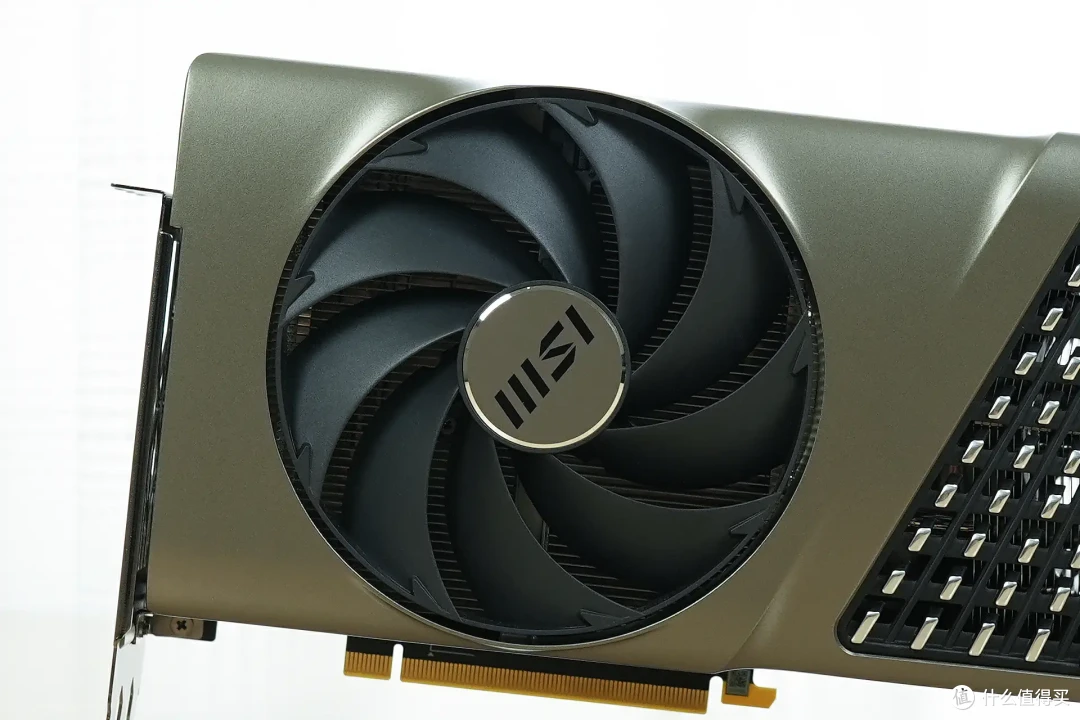 2K最高画质畅玩3A游戏，微星 RTX 4070 Ti SUPER EXPERT大神显卡深度评测_显卡_什么值得买