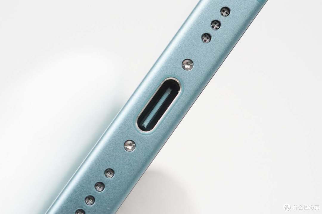 iPhone16苹果原装充电器该怎么选？一篇文章告诉你_充电器_什么值得买