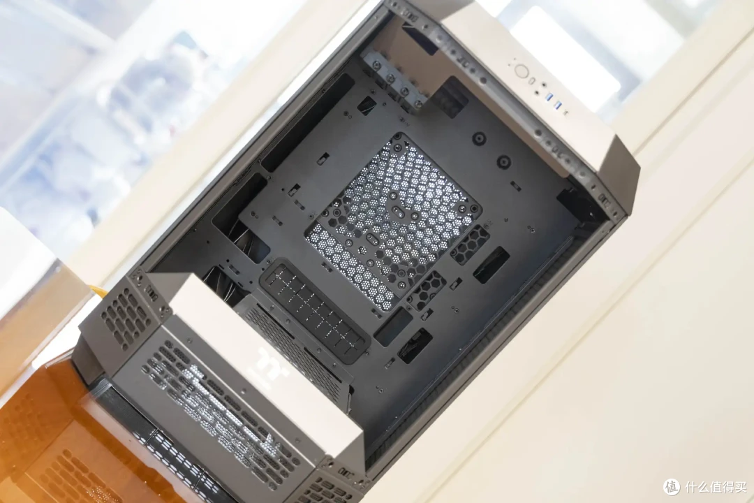 500拿下与众不同的海景房机箱，Tt Tower300装机分享_机箱_什么值得买