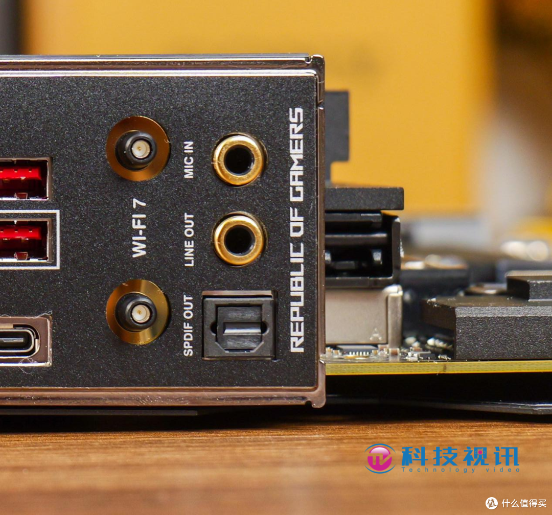 新一代酷睿绝配 3A大作好帮手！ROG MAXIMUS Z890 HERO测评_主板_什么值得买