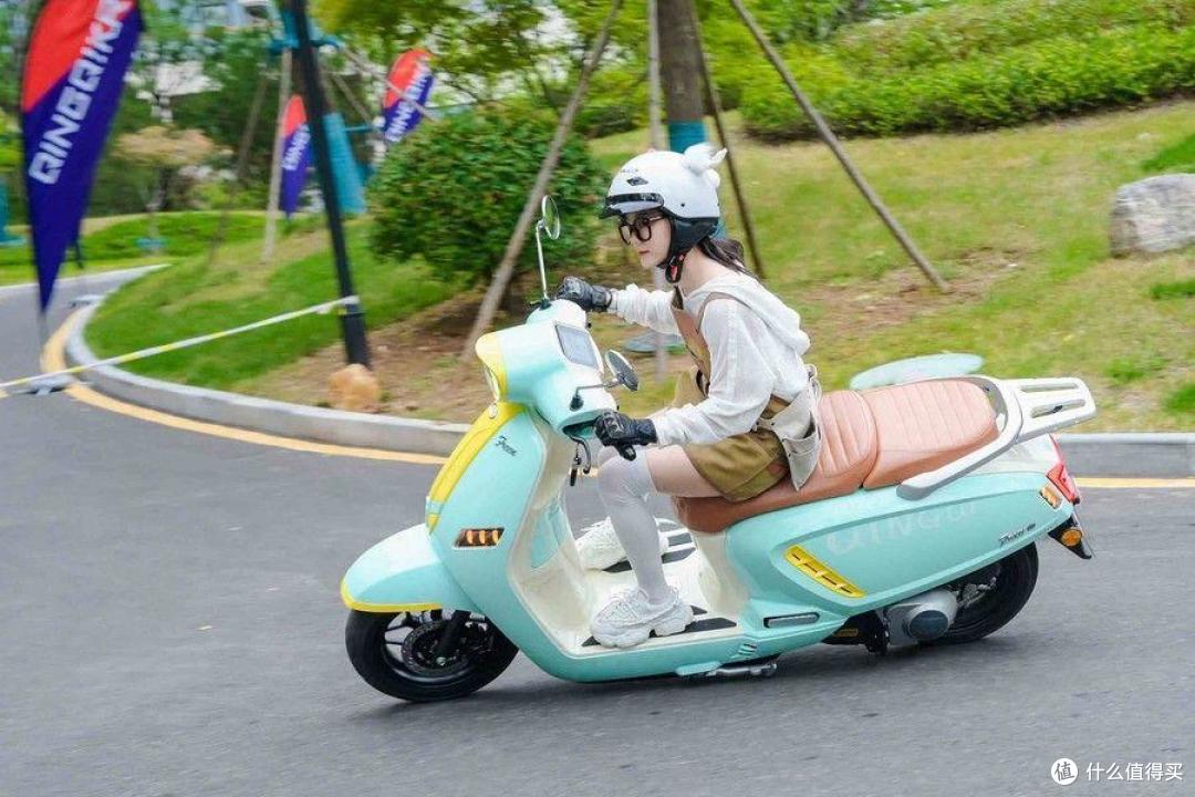 10款150cc踏板摩托车推荐：兼具实用性与娱乐性，款款独具风格_摩托车整车_什么值得买
