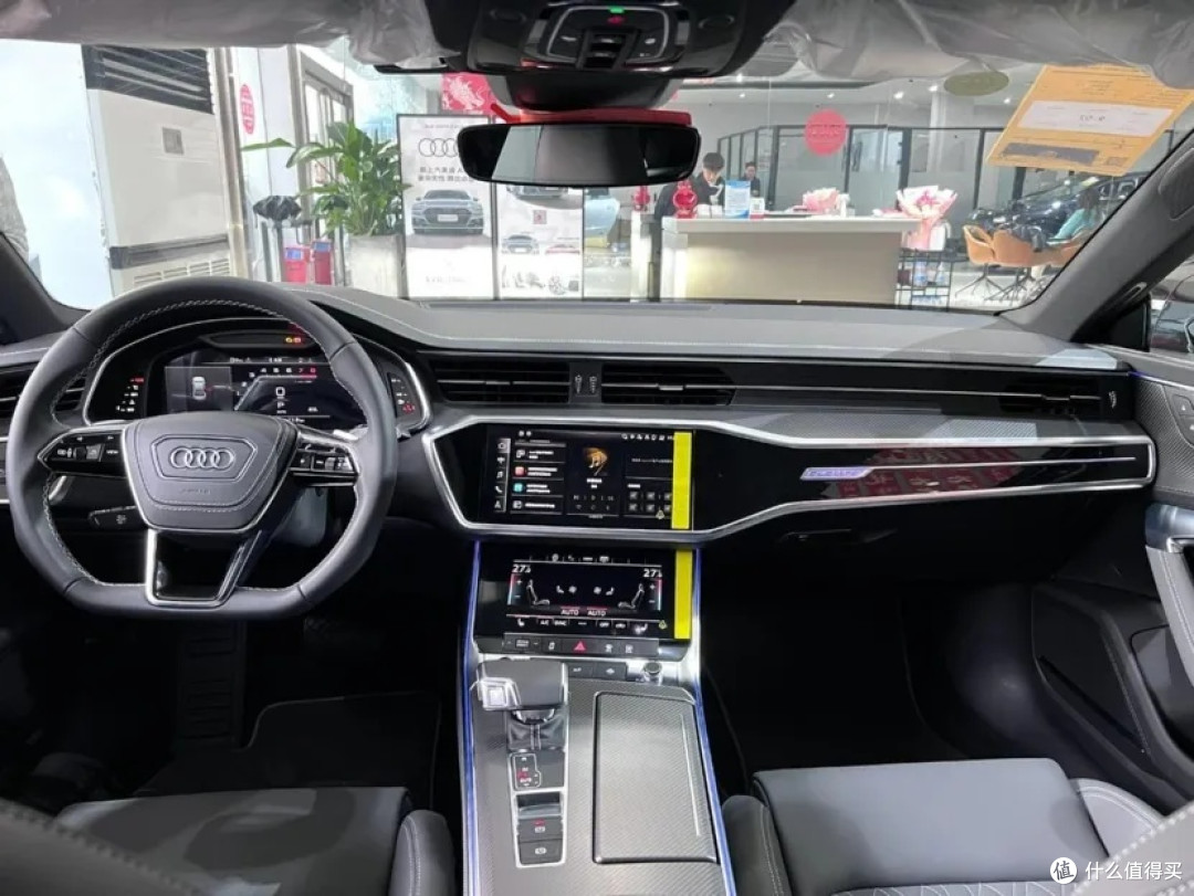 奥迪A7L：我都26.5万落地了，还是高功率，你们怎么还买奥迪A6L？_中大型车_什么值得买