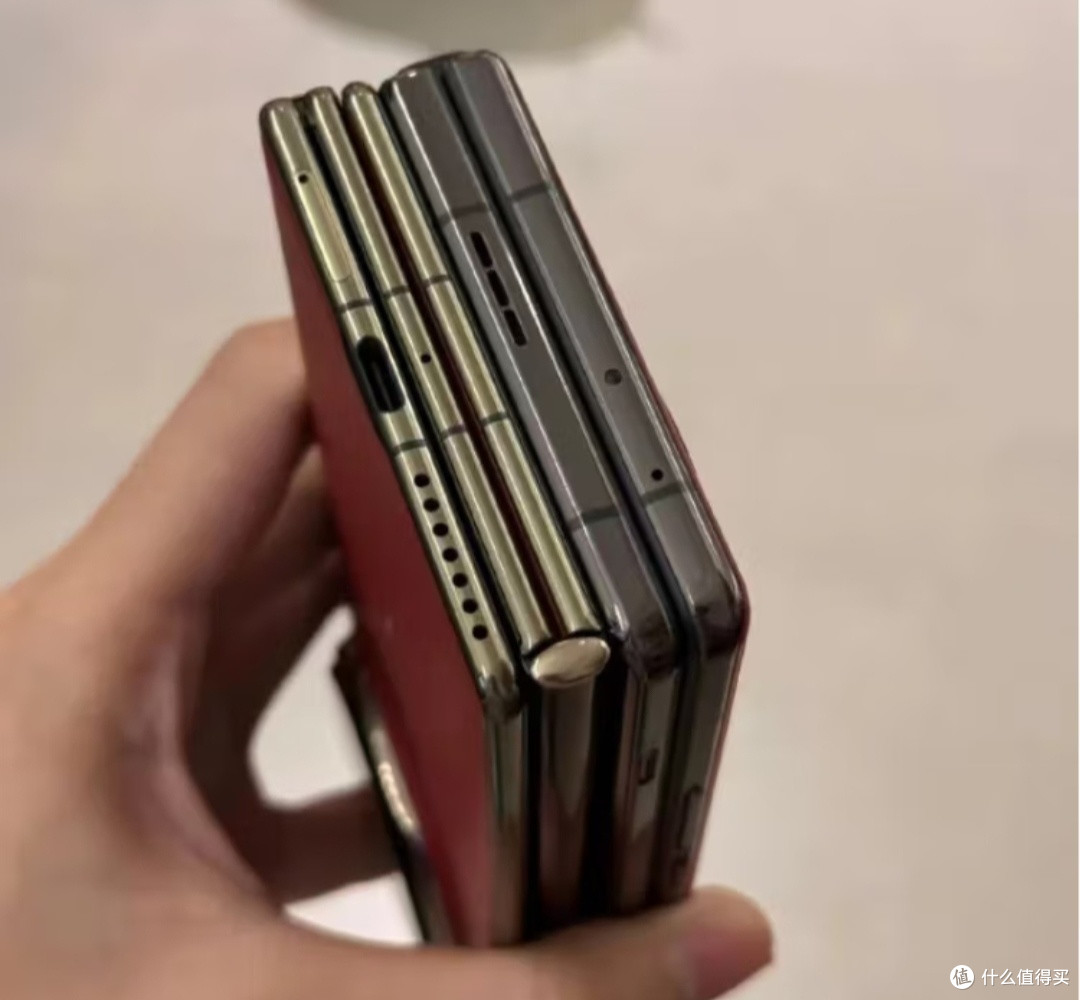 华为三折叠手机，你入手了吗？_手机_什么值得买