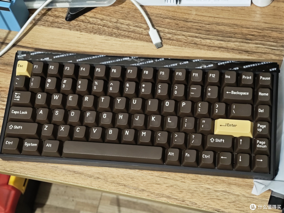 MelGeek MADE84 Pro 磁轴键盘 - 到手740，电竞会很爽？_键盘_什么值得买