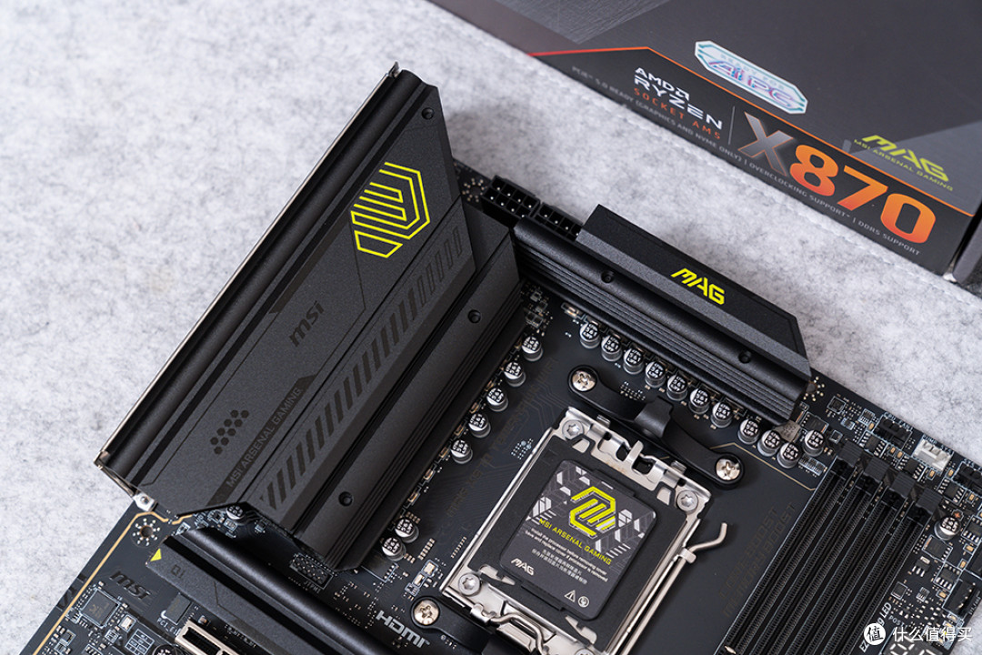 AMD YES，闷骚且强劲的3A主机长什么样，都过来看一下_CPU_什么值得买