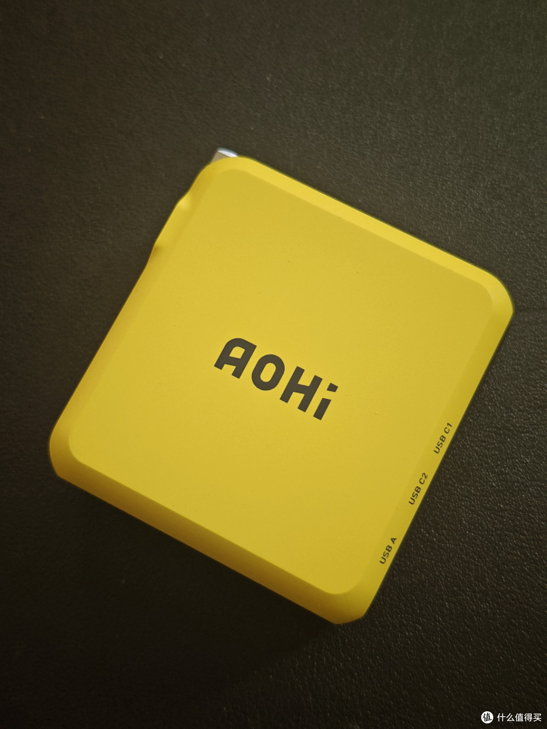动态功率分配，多口拔插不断充！AOHI 新型100W 三口氮化镓充电器体验_充电器_什么值得买