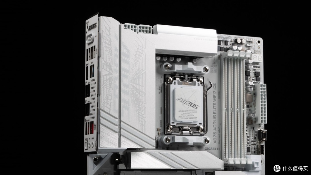 X3D Turbo技术加持，技嘉X870 AORUS ELITE WIFI7 ICE主板评测_主板_什么值得买