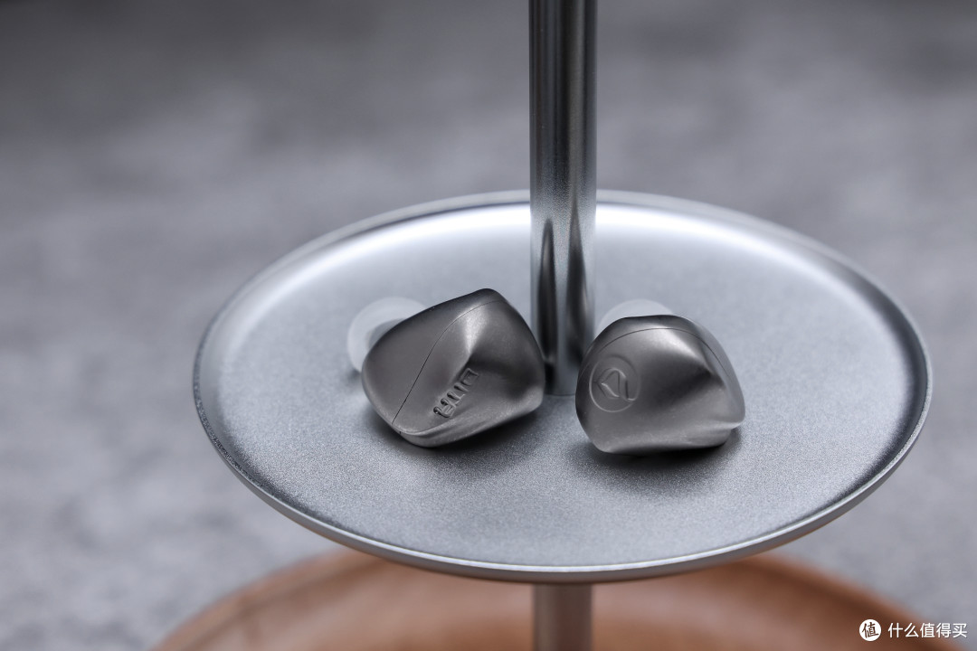 耳边评测 | 万元内最“动人”的耳塞：解析DITA MECHA_耳塞式耳机_什么值得买