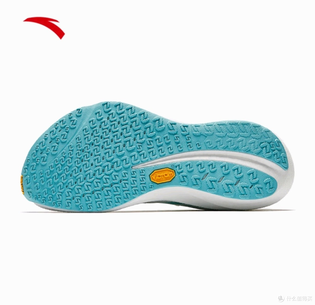 安踏柏油路霸3V丨Vibram大底氮科技专业竞训跑鞋_跑鞋_什么值得买