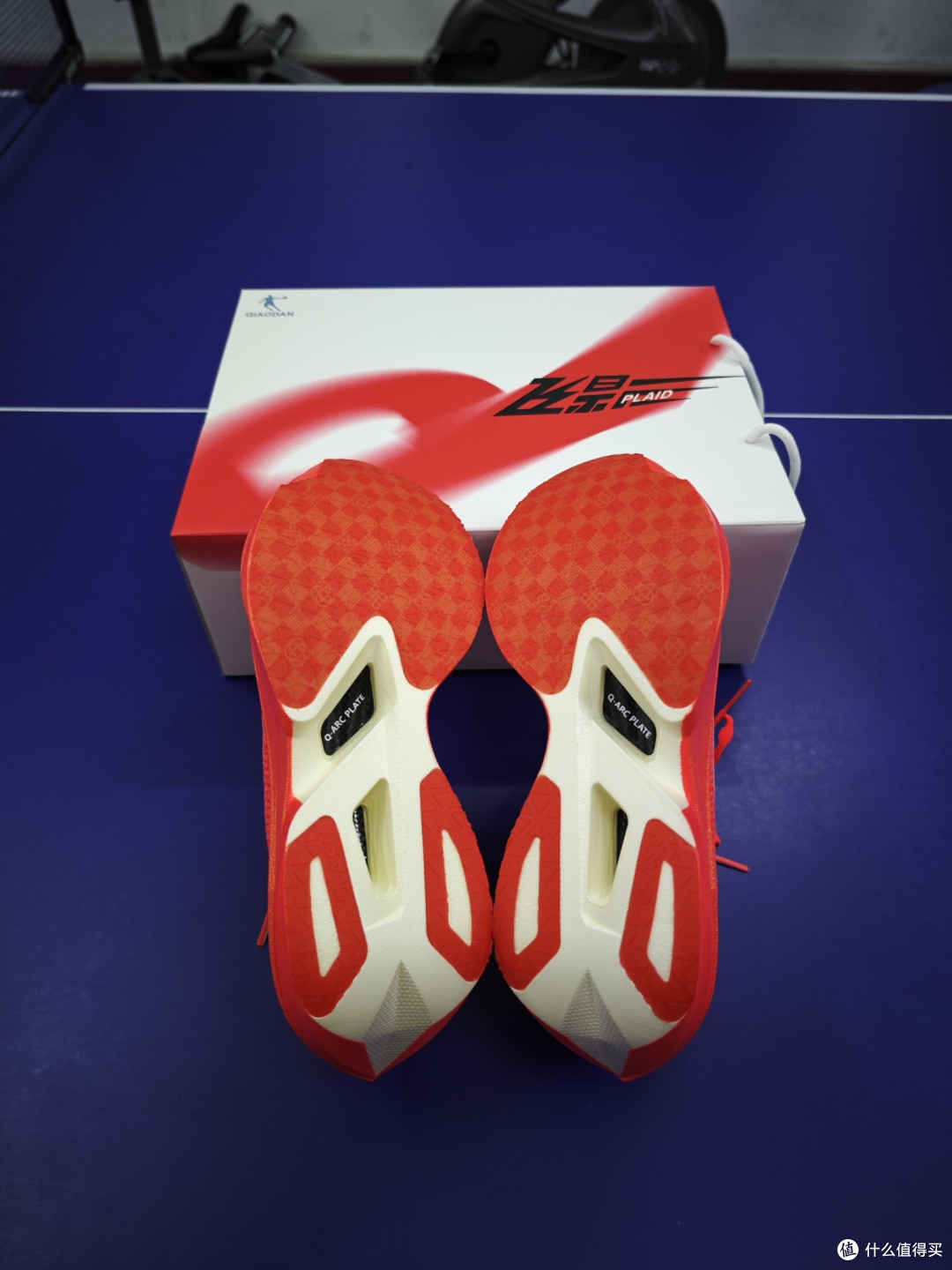 飞影plaid2.0隆重登场_跑鞋_什么值得买