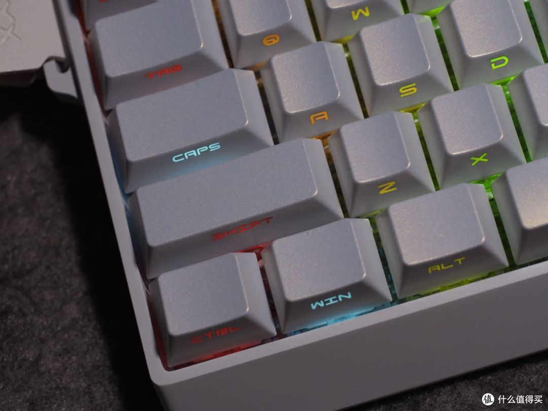 不是，我没想到你真能这么升级啊——艾岩MU68 Ultra_键盘_什么值得买