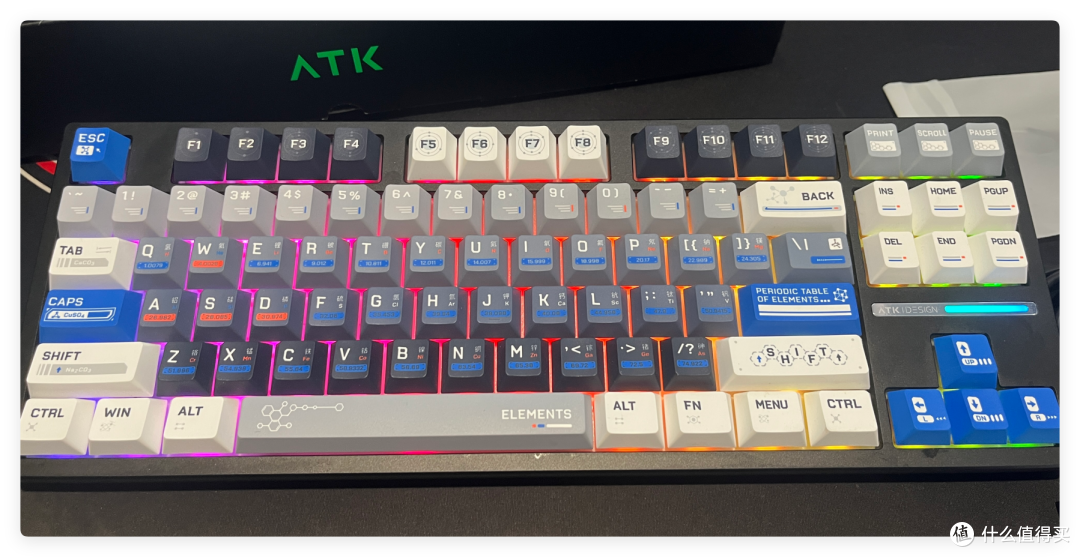 科技与设计的完美融合，ATK Z87 PRO元素周期表键盘体验_无线键盘_什么值得买