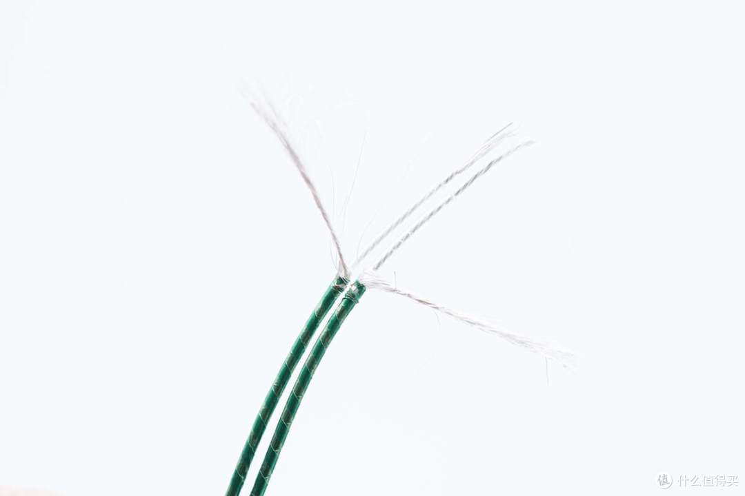 拆解报告：苹果1米雷电5 Pro编织数据线A3189_数据线_什么值得买