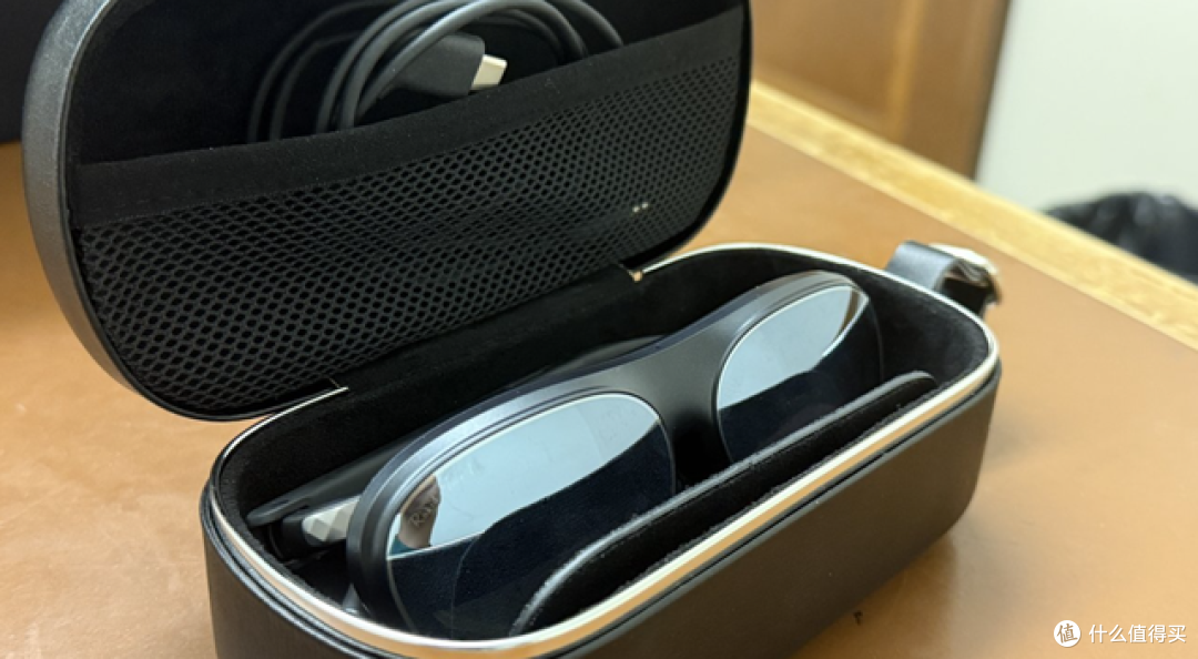 Rokid Max 2 AR眼镜初体验：远不如Apple Vision Pro，但引人注目_AR设备_什么值得买