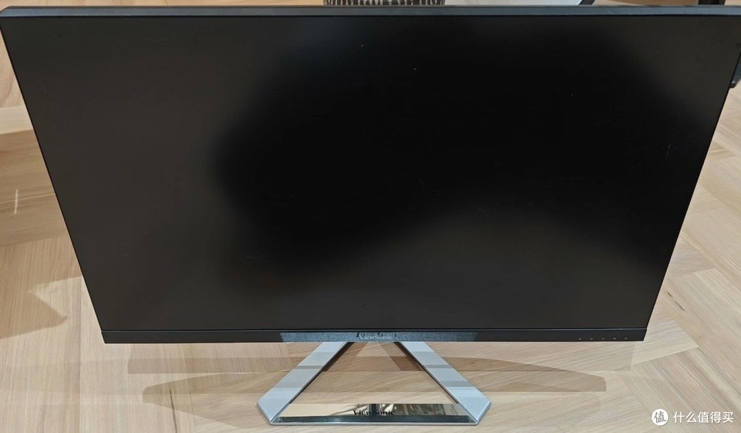 200元捡漏2K170HZ高刷显示器，这价钱连显示器支架都买到，血赚！_显示器_什么值得买