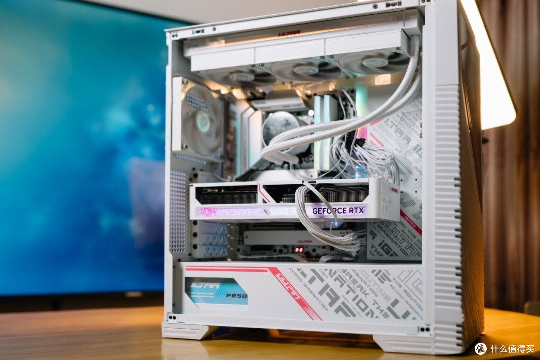 iGame GeForce RTX 5070 Ti Ultra W OC评测：拉满4K游戏战斗力_显卡_什么值得买