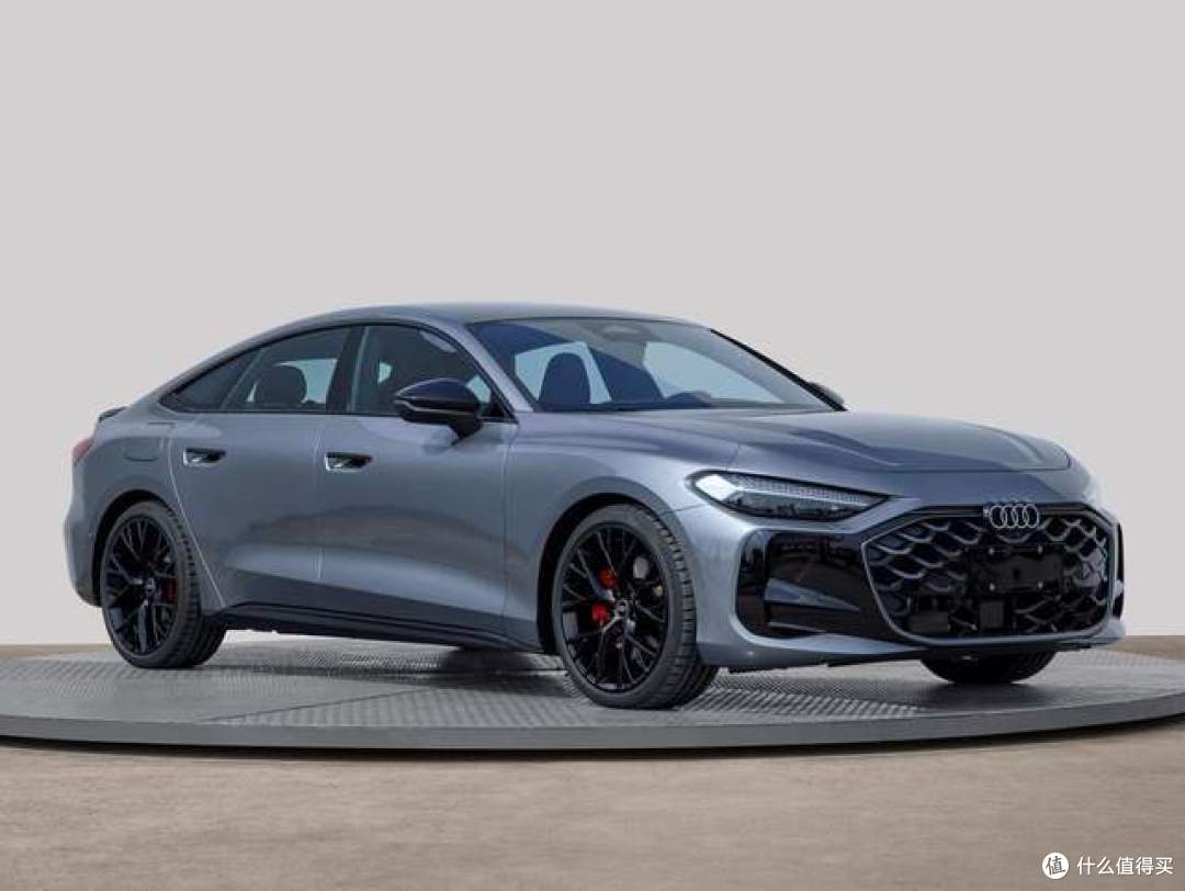 传统燃油车终于拥抱高阶智驾，奥迪A5L放下身段首先迈出这一步_中型车_什么值得买