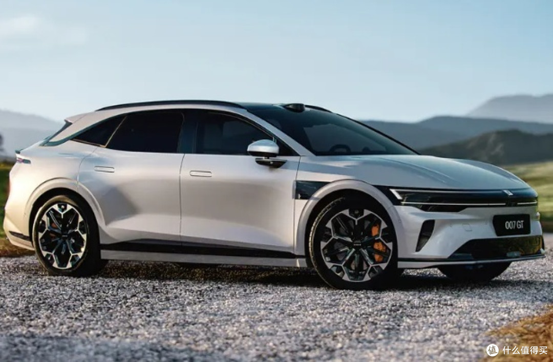 极氪007GT全球首秀：设计美学的极致追求_SUV_什么值得买