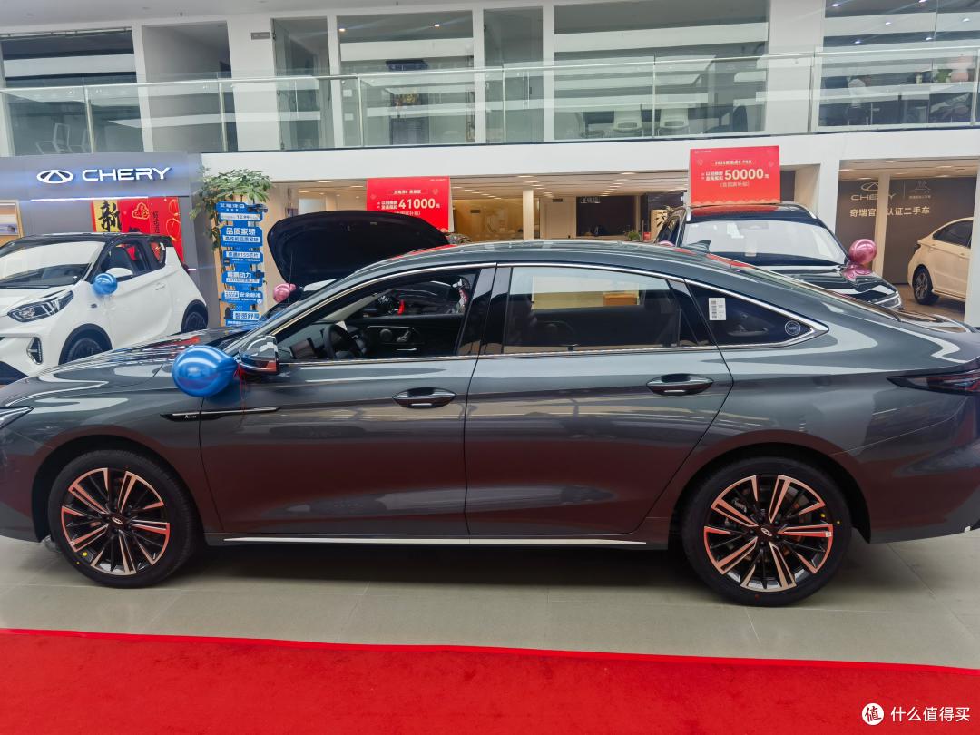 新上市的艾瑞泽8Pro和艾瑞泽8怎么选? 最详细对比来了 ！_紧凑型车_什么值得买