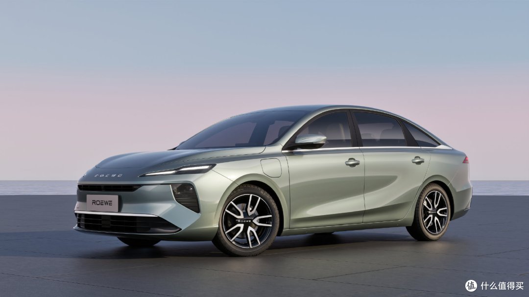 新一代网约车？荣威纯电D6官图发布：续航520km、电耗10.6kWh_新能源车_什么值得买