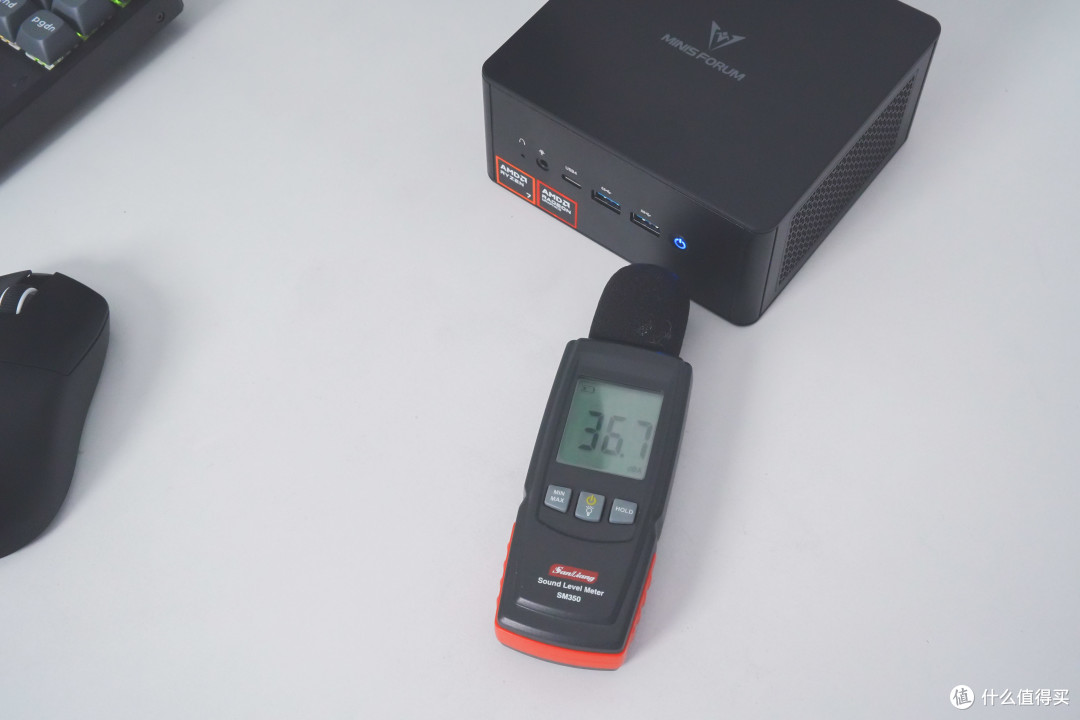 用8845HS玩3A，部署DeepSeek？实测铭凡UM880 PRO 迷你主机_台式机_什么值得买