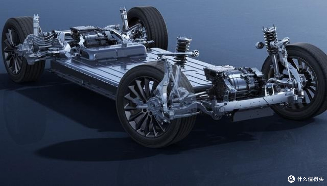 零跑C11又降价，FSD自适应悬挂+8295芯片+三块屏，入门即高配_新能源车_什么值得买