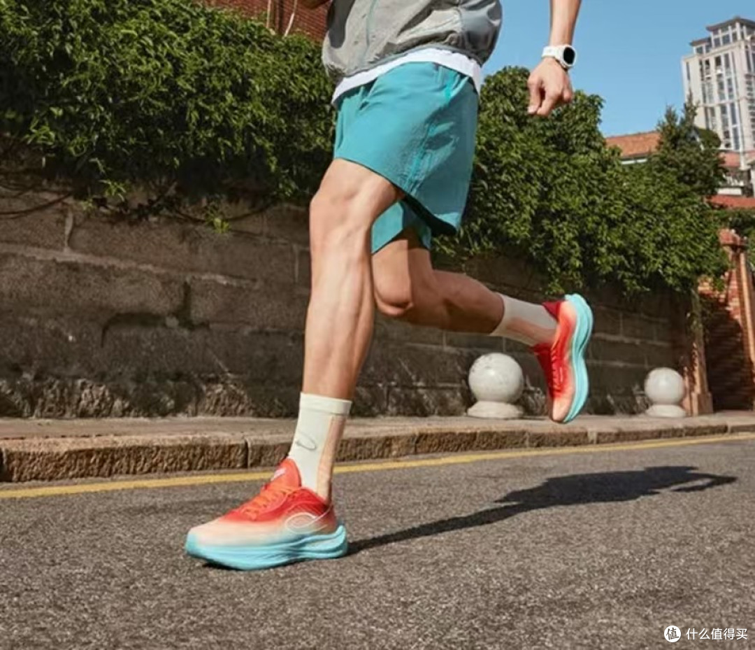 强风相伴，奔赴春日之约：乔丹强风3TR跑鞋测评_跑鞋_什么值得买