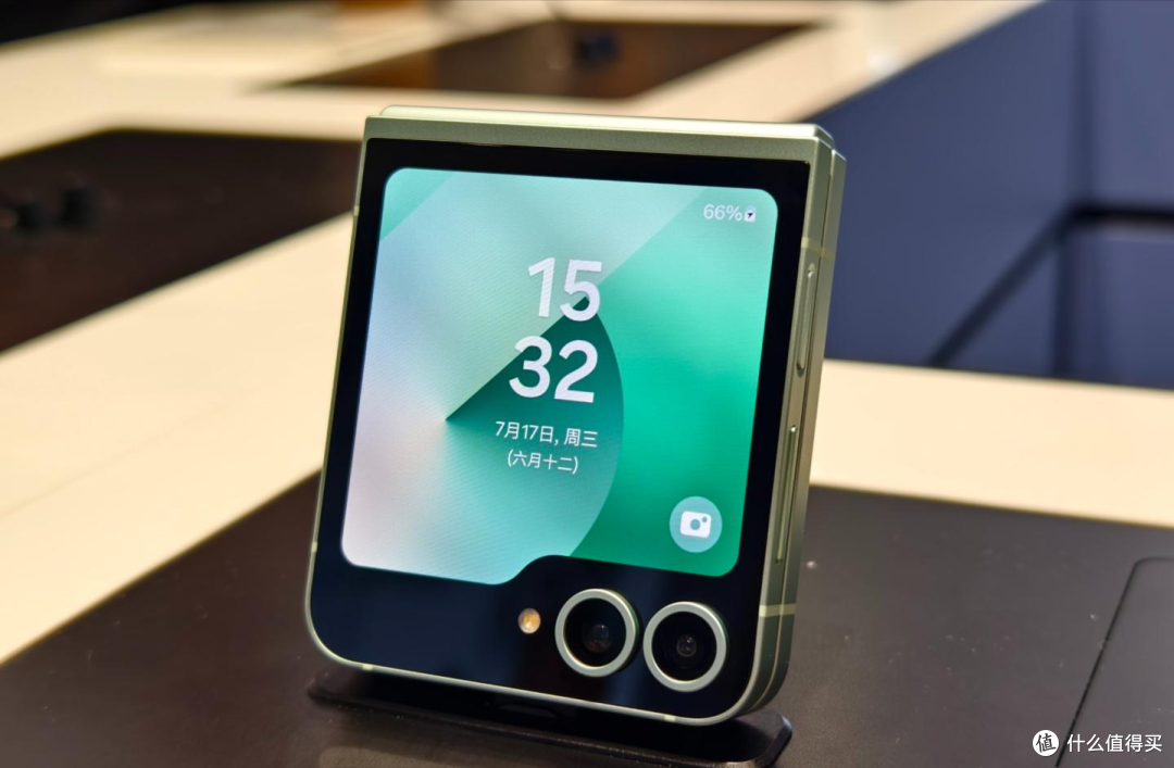 全网吐槽！华为阔折叠Pura X售价7499元真贵吗？看看它们再下定论_其他智能手机_什么值得买