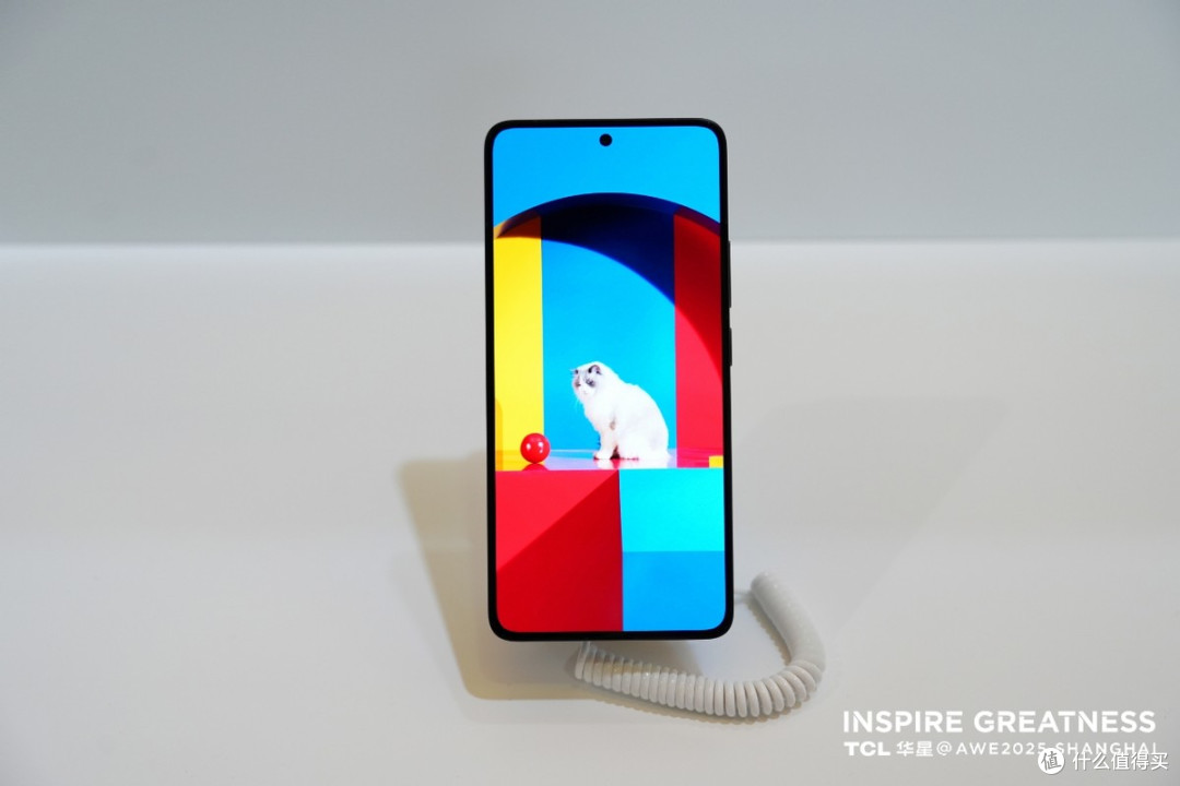 TCL华星亮相AWE2025，“屏”实力定义家电新视界_电视_什么值得买