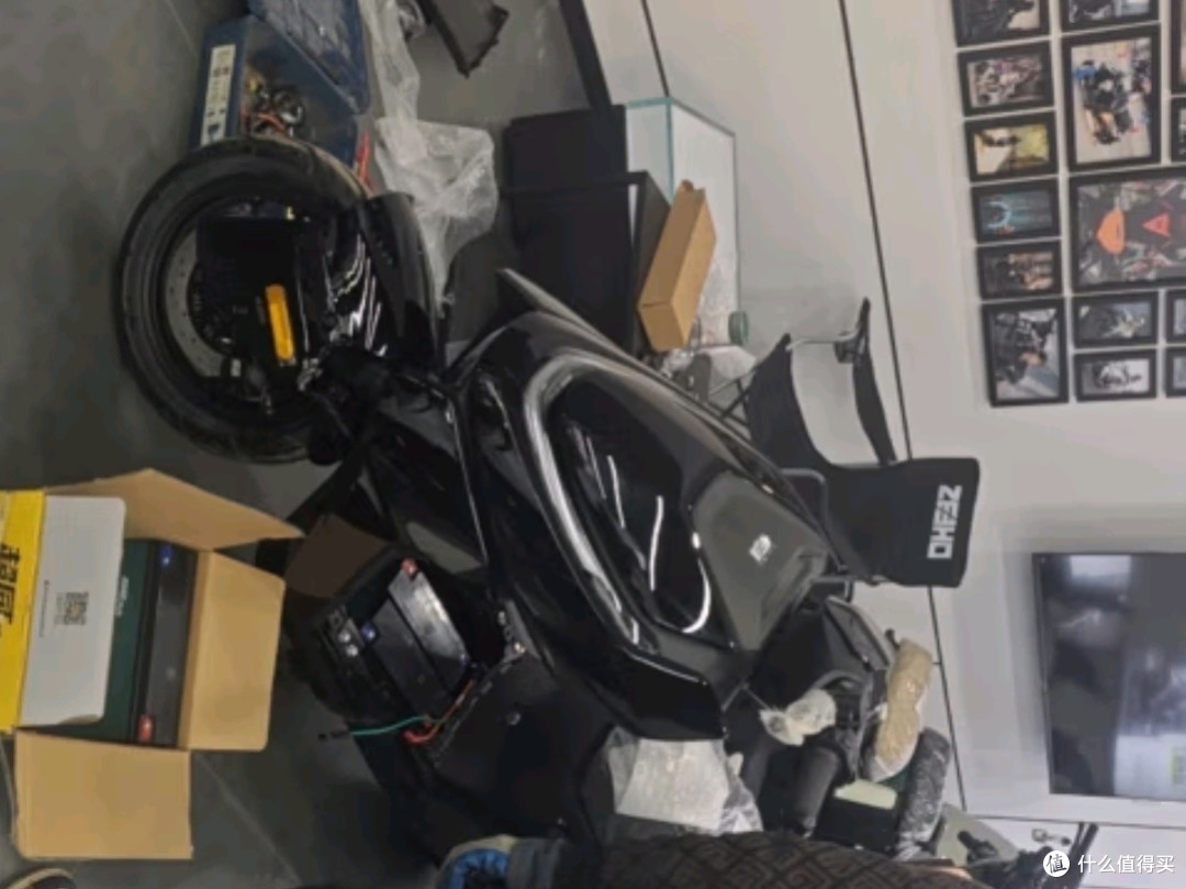 ZEEHO极核AE5i电动自行车：科技与性能的完美融合_电动车_什么值得买