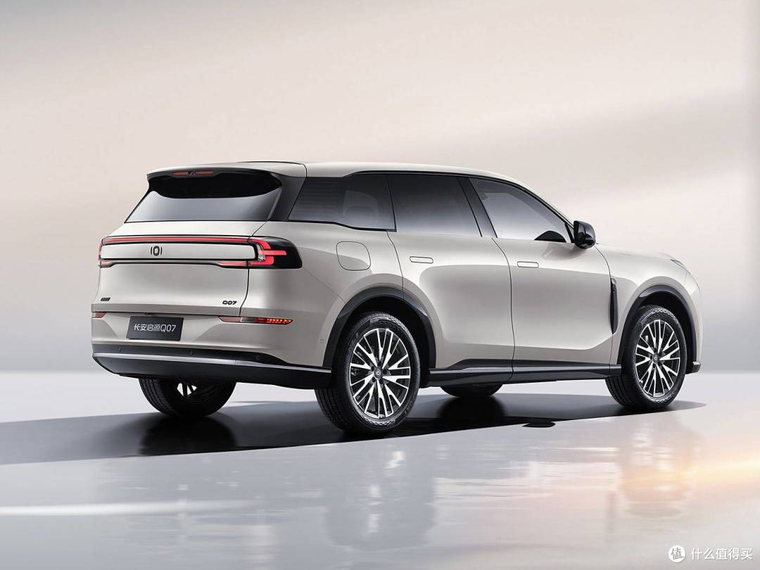 15万级混动新卷王！215km纯电续航+DeepSeek AI 长安启源Q07 预售倒计时_紧凑型SUV_什么值得买