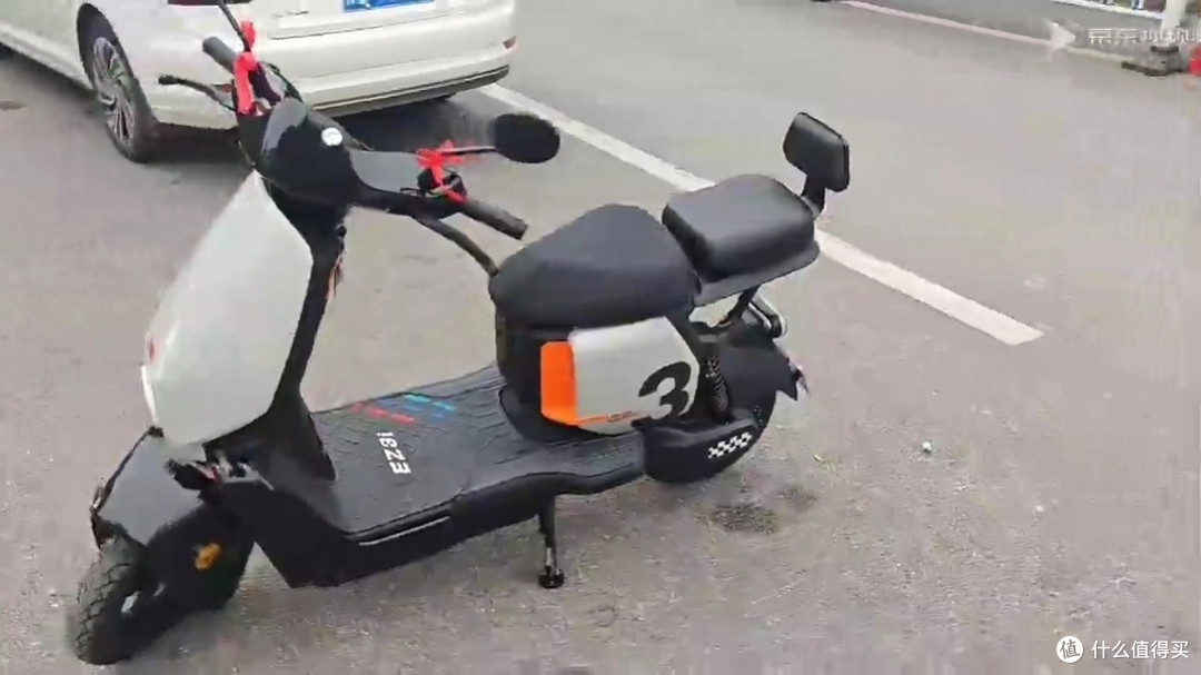 ZEEHO极核EZ3i：新国标下的智能电动踏板车新选择_电动车_什么值得买