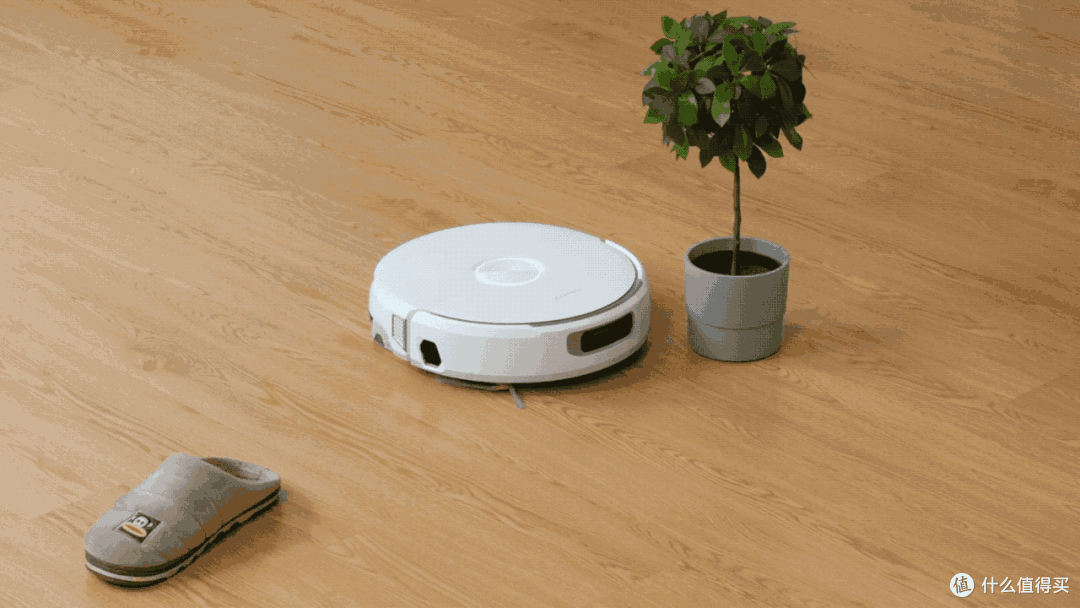 “席卷”清洁革命：云鲸逍遥002首发上手_扫拖一体机_什么值得买