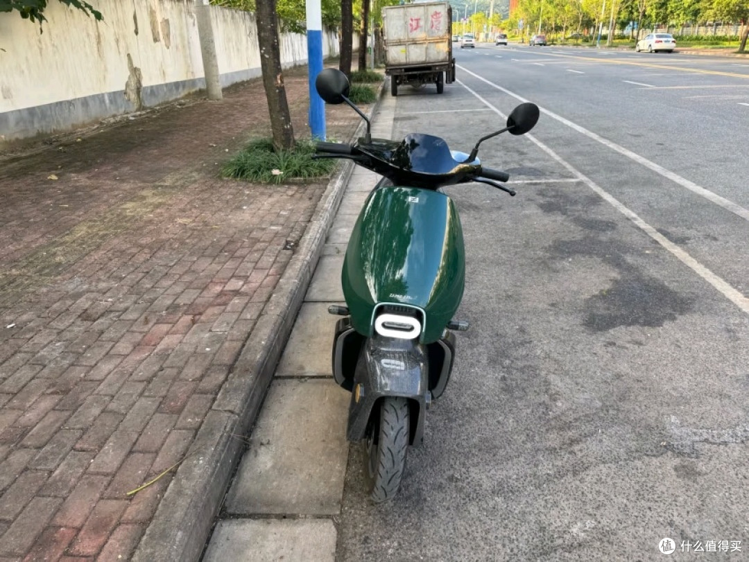 ZEEHO极核电动车，真的那么智能？_电动车_什么值得买