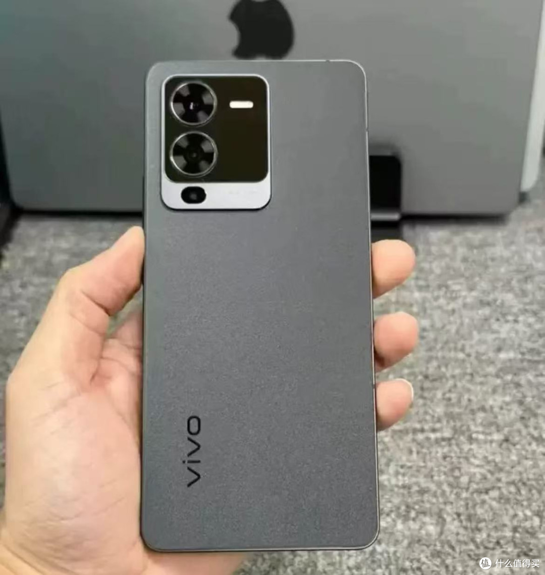 vivo S15：一款让我重新定义“性价比”的拍照旗舰_手机_什么值得买