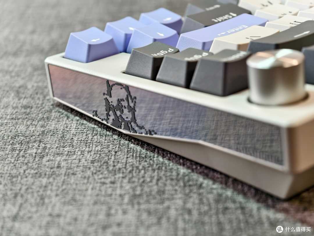 板卡大厂也玩新花样，上场直击二刺螈！——七彩虹KB8Pro体验分享_键盘_什么值得买