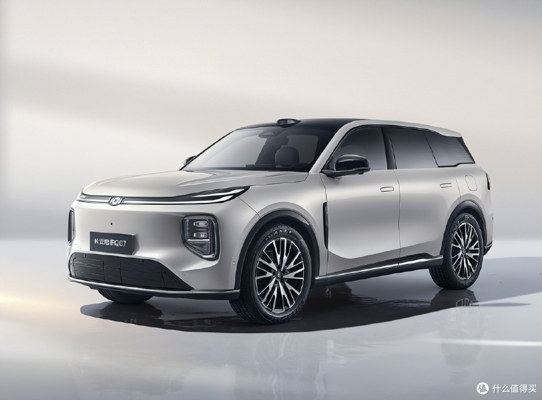 价格确实香！13.98万起长安启源Q07预售，激光雷达+CDC悬架全给到_SUV_什么值得买