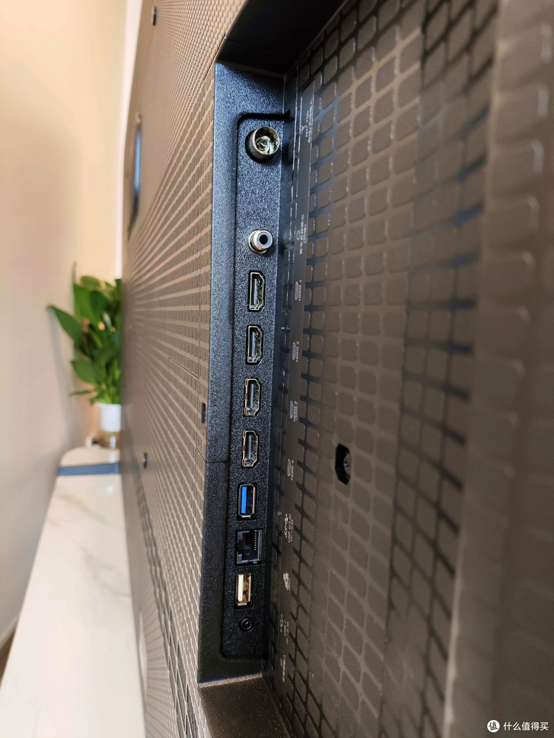 逼疯友商，背刺老用户，高质价比电视首选：Vidda发现X 2026款_液晶电视_什么值得买