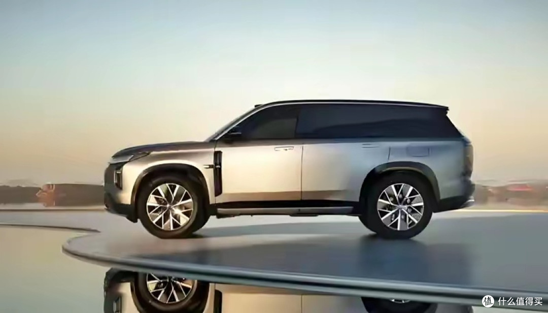 30岁买第一台SUV怎么选？拆解启源Q07和传祺S7：3个真相看完省2万_SUV_什么值得买