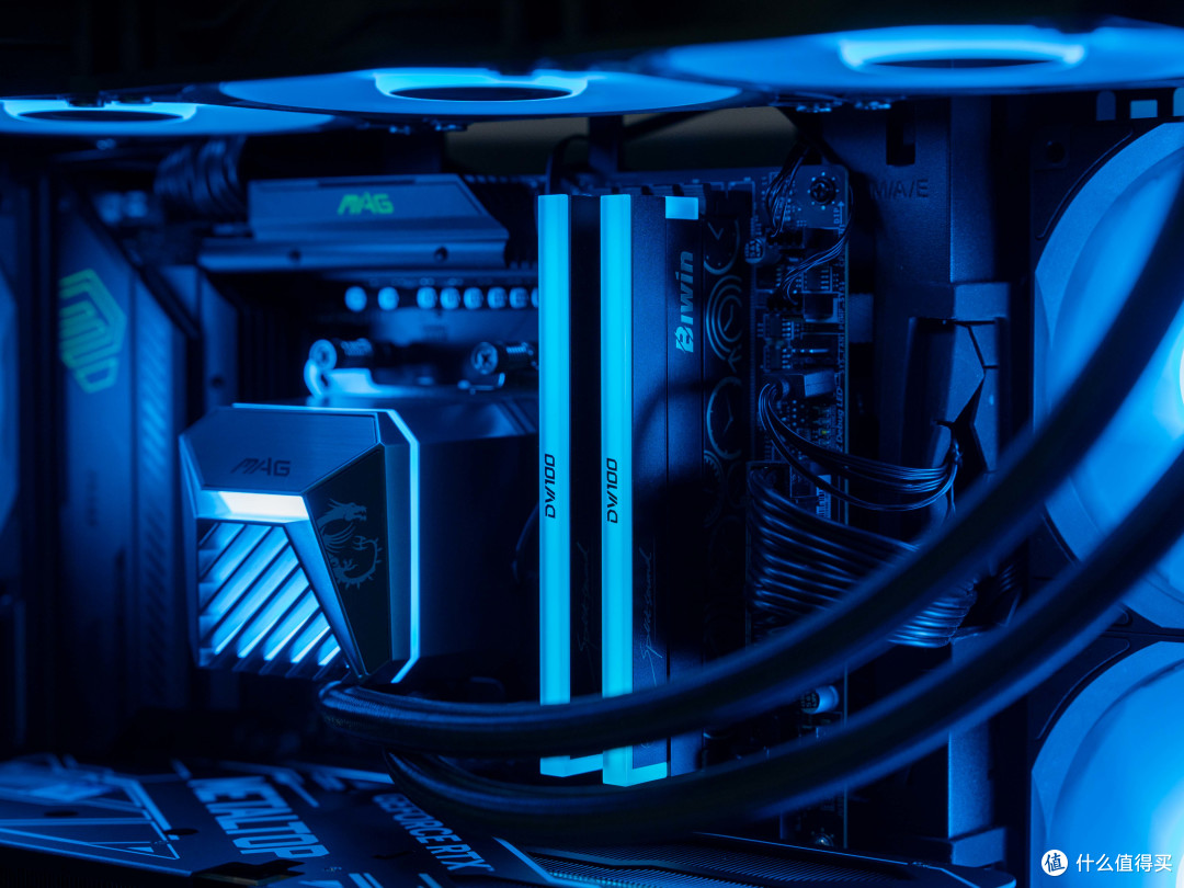 独家6400C28/8000C36双EXPO内存，佰维DW100 OC LAB联名款测评_CPU_什么值得买