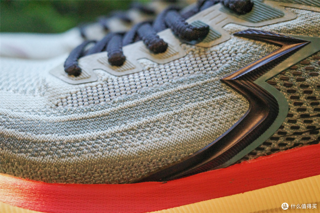 备受期待，实际表现如何？361°eleos大地跑鞋_跑鞋_什么值得买