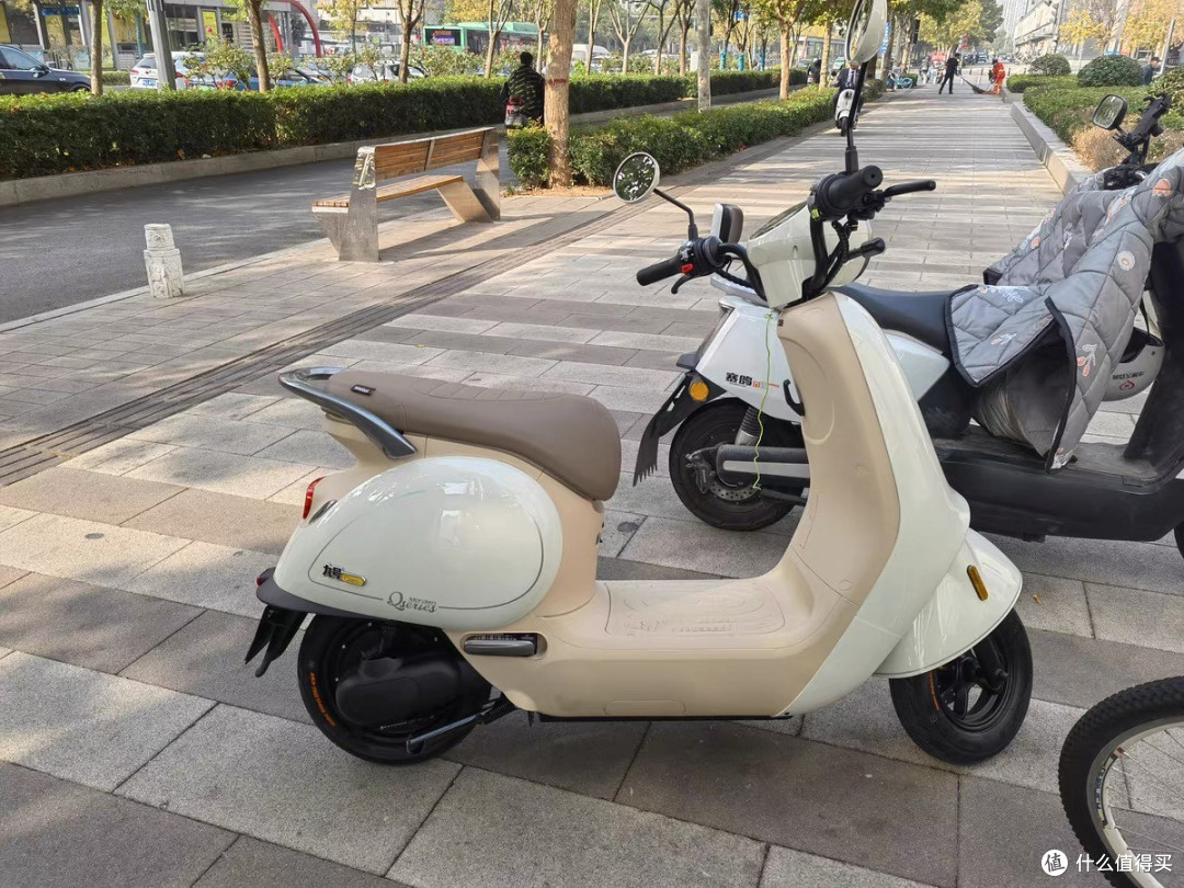 九号Q85C：智能与舒适兼备的城市出行利器 _电动车_什么值得买