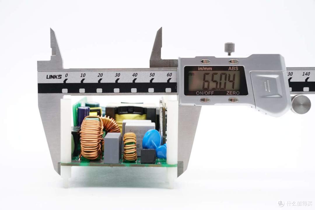 满载转换效率达99%，梵塔300W氮化镓图腾柱PFC方案解析_充电器_什么值得买