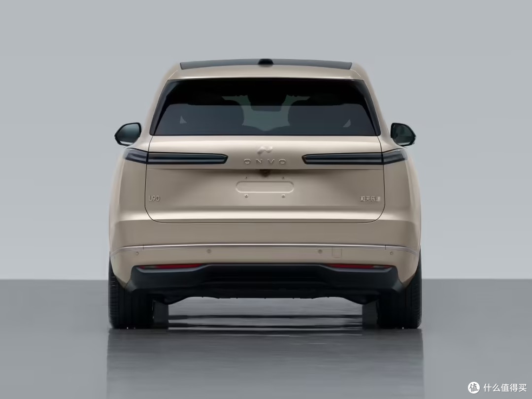 尺寸非常大啊！5145mm车身+3110mm轴距，可选双电机版本，蔚来乐道L90官图发布_新能源车_什么值得买