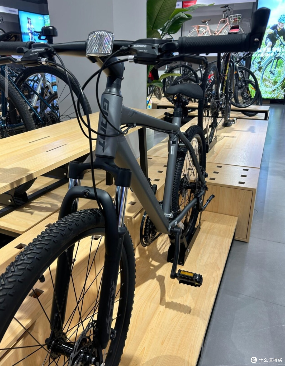 捷安特ATX660骑行实测：入门级山地车的实用之选_山地车_什么值得买